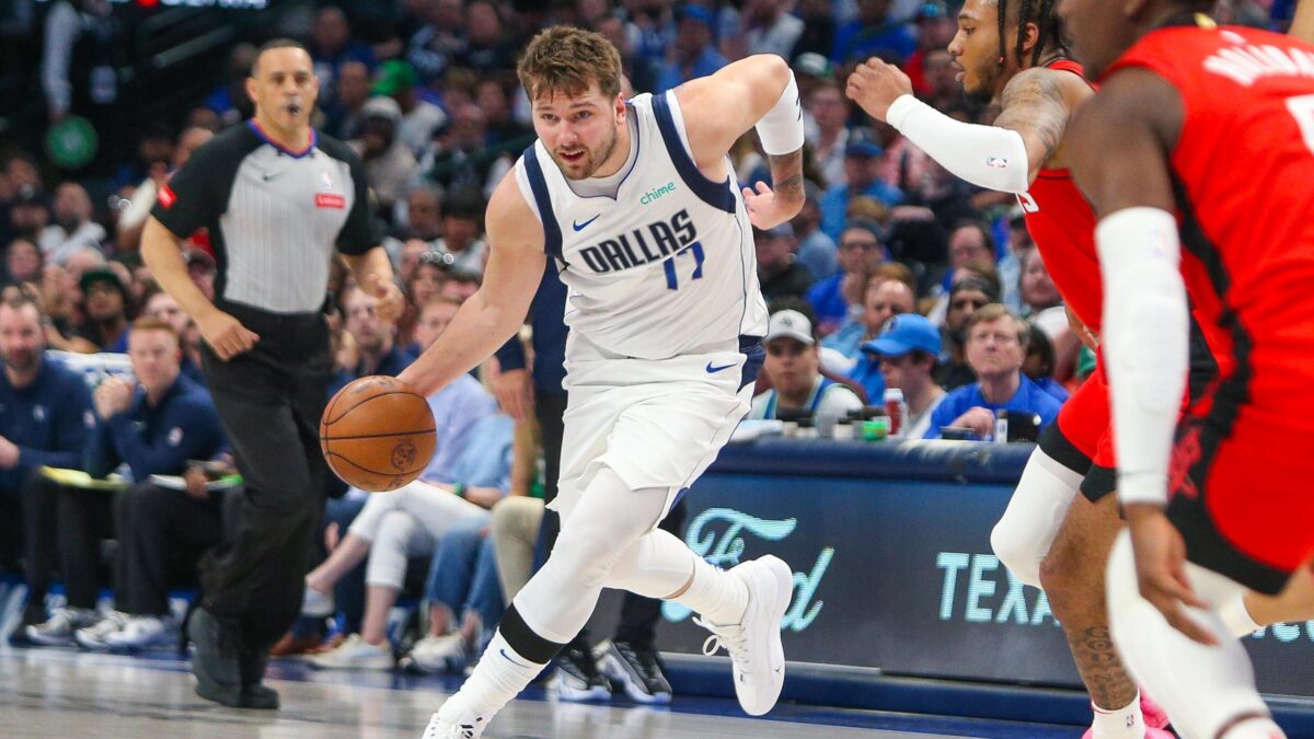 Mavs' Epic Comeback Victory Over Rockets | NBA Blast